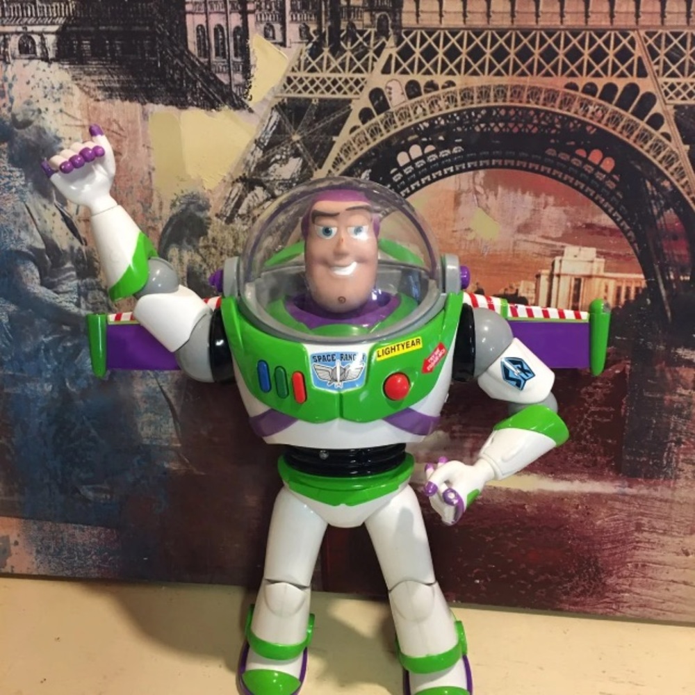 Buzz Lightyear Deluxe Space Ranger Action Figure - Gem